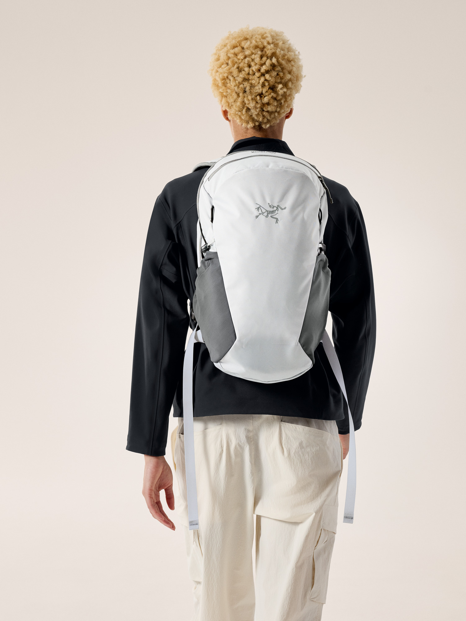Mantis 16 Backpack - Outdoor Clothing, Technical Outerwear, & Accessories